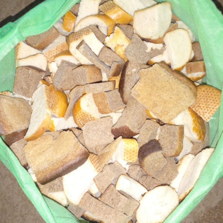 Сухари для животных