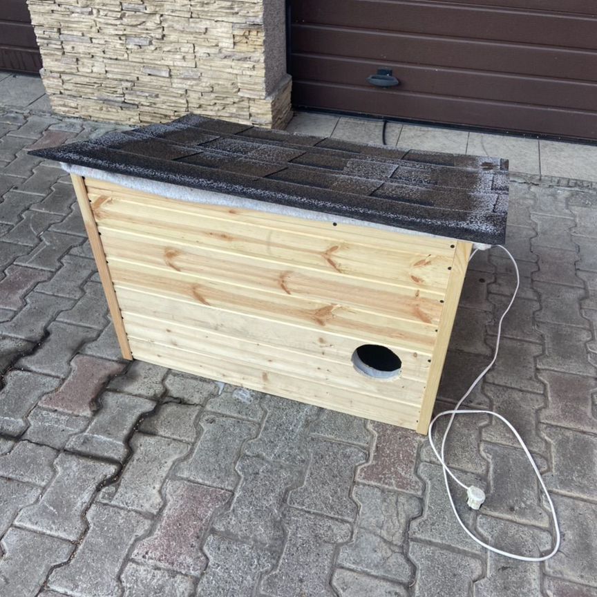 Уличная будка для кошки; теплы дом кошки