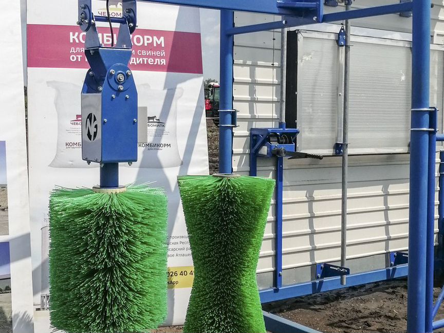 Щетка-чесалка для крс автоматическая New farm