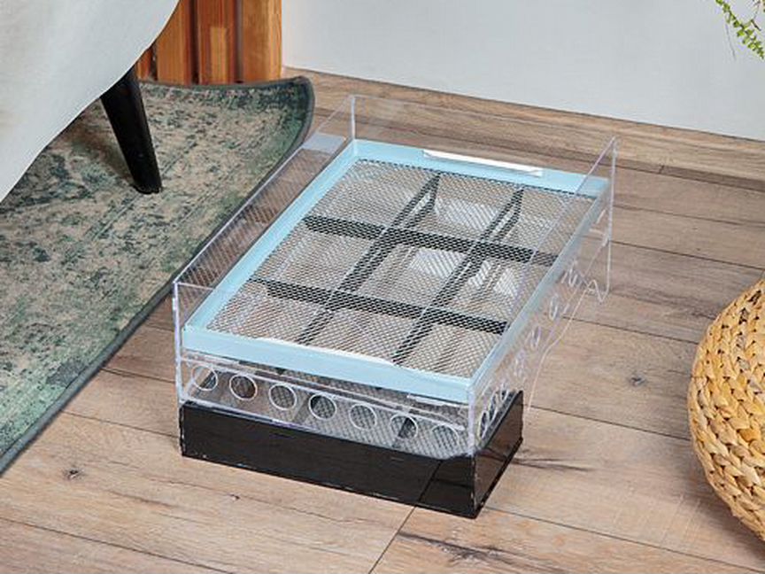 Лоток для кошек S прозрачный, 2л, обычная решётка