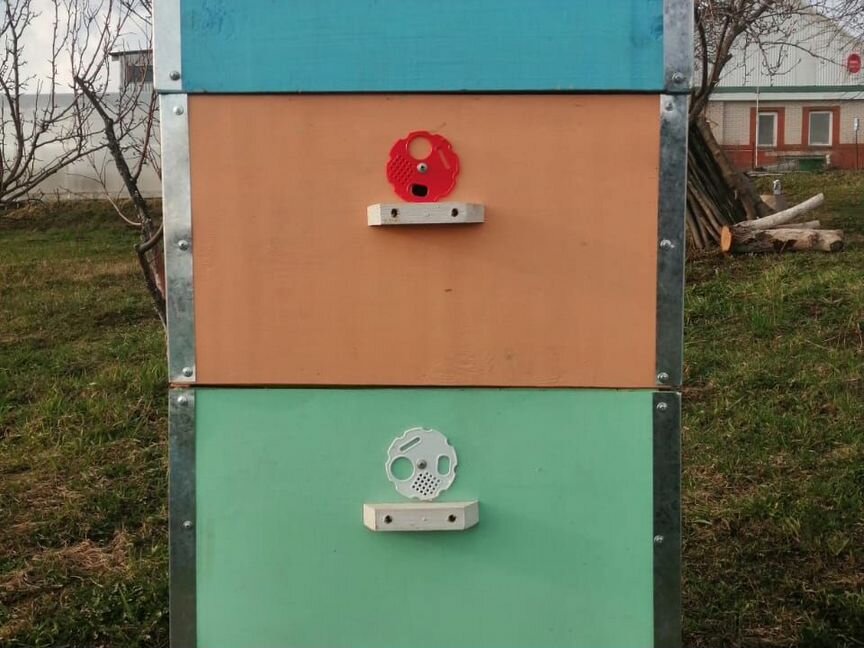 Улей для пчёл новый