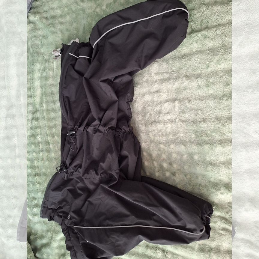 Зимний комбинезон на собаку