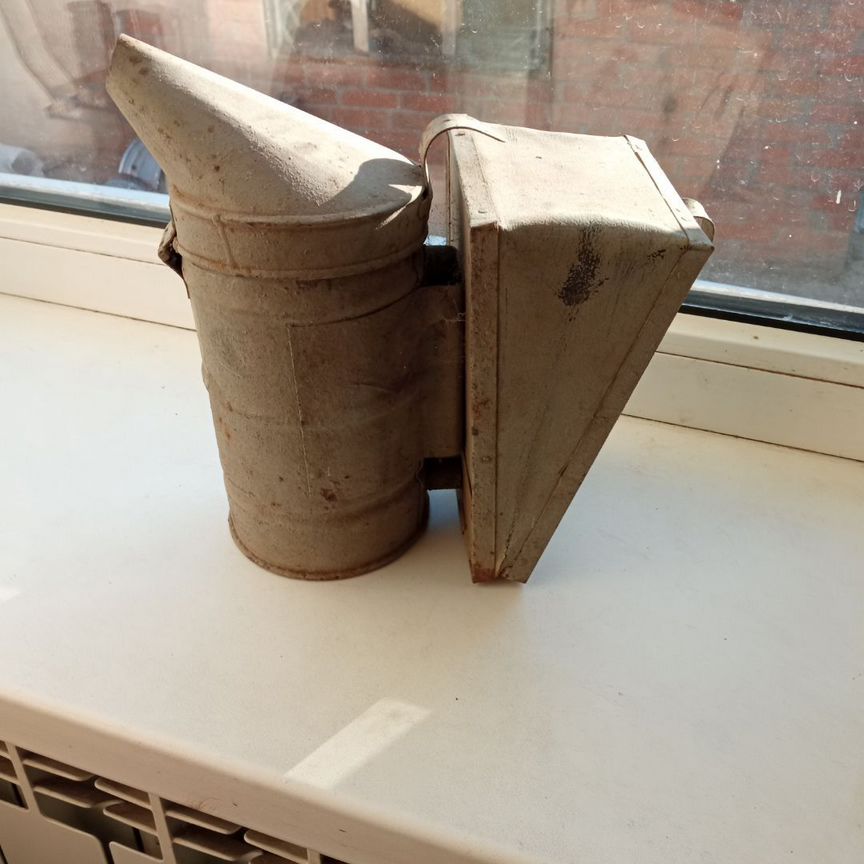 Дымарь для пчел