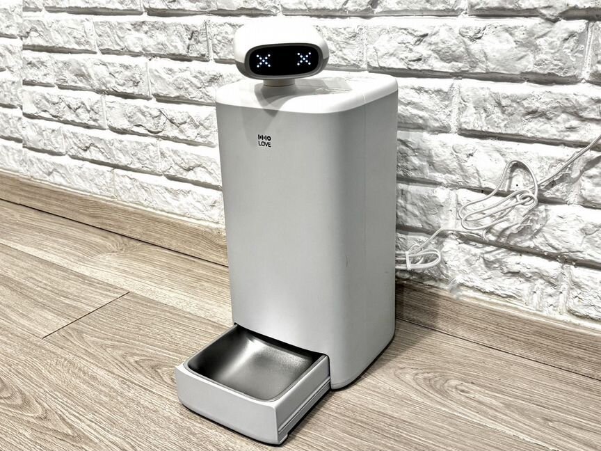 Автокормушка с видео-няней для кошек. Новая