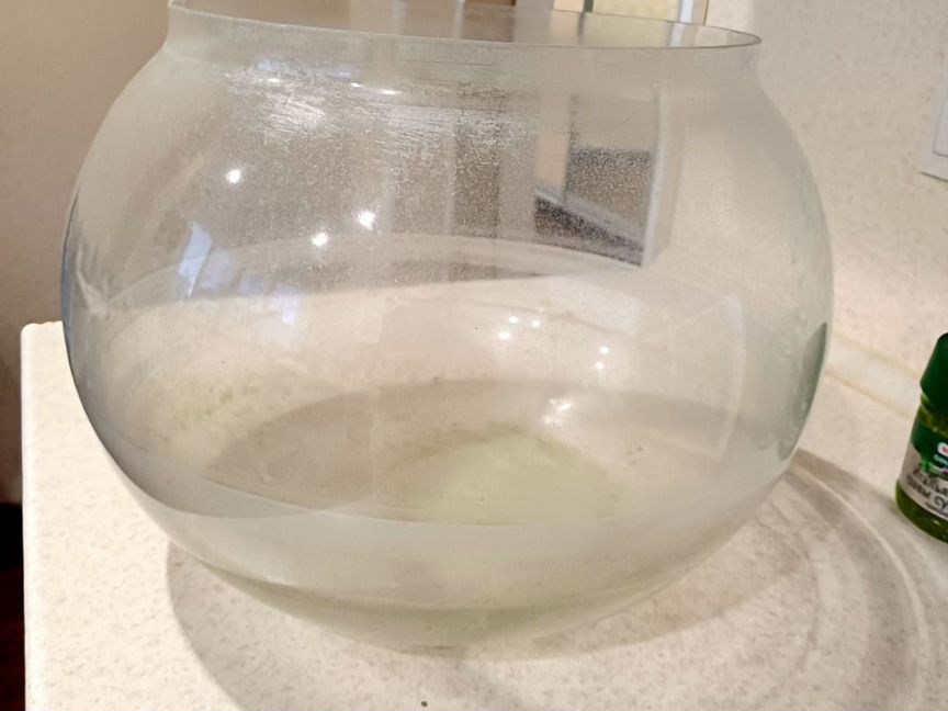 Продам аквариум 20л