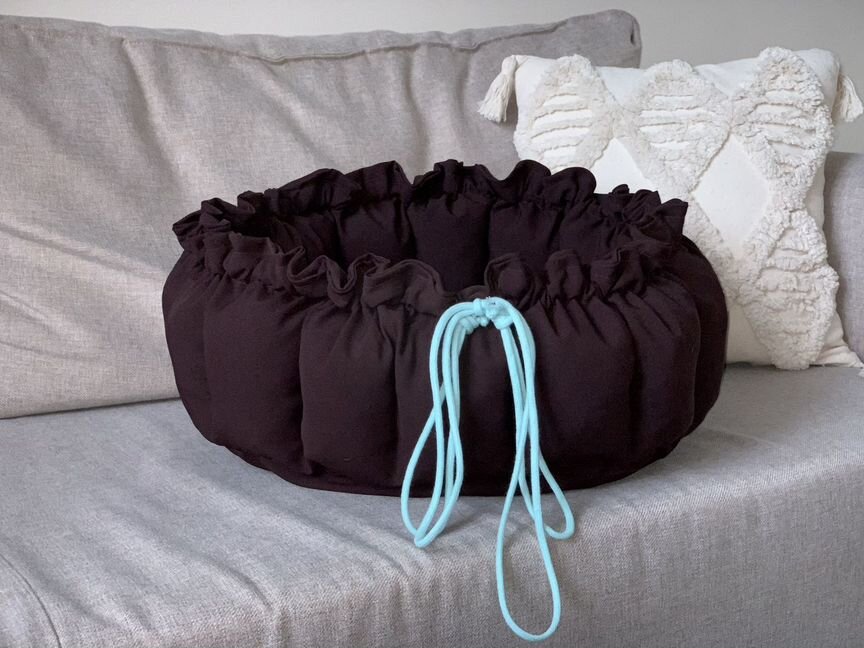 Лежанка трансформер для собак и кошек