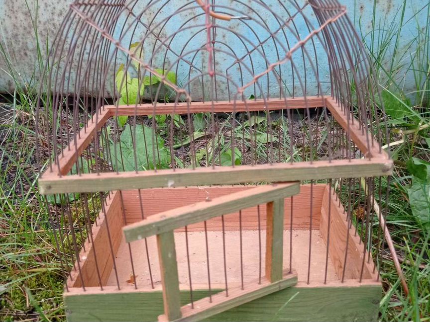 Клетка для попугая