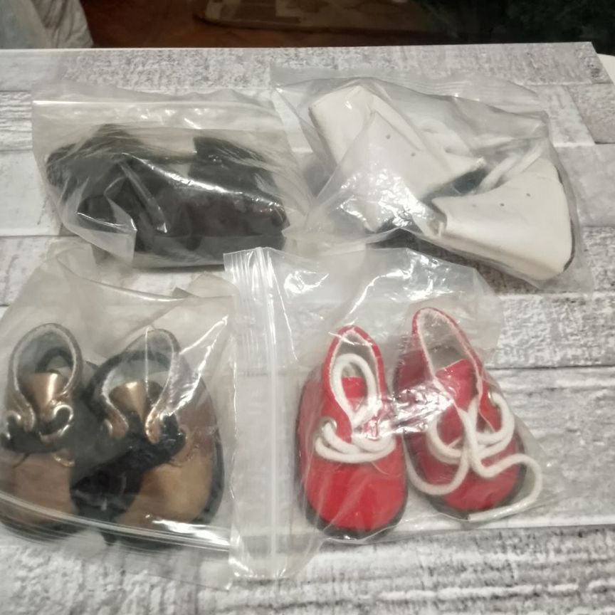 Обувь для маленьких собак