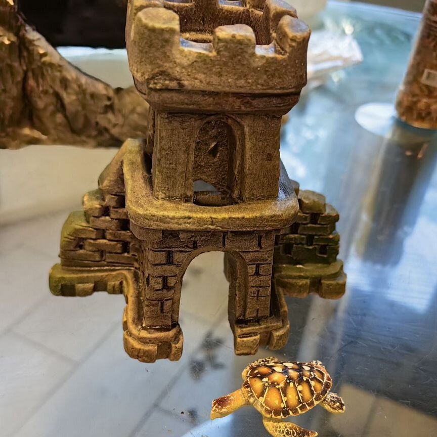 Маленький грот для аквариума