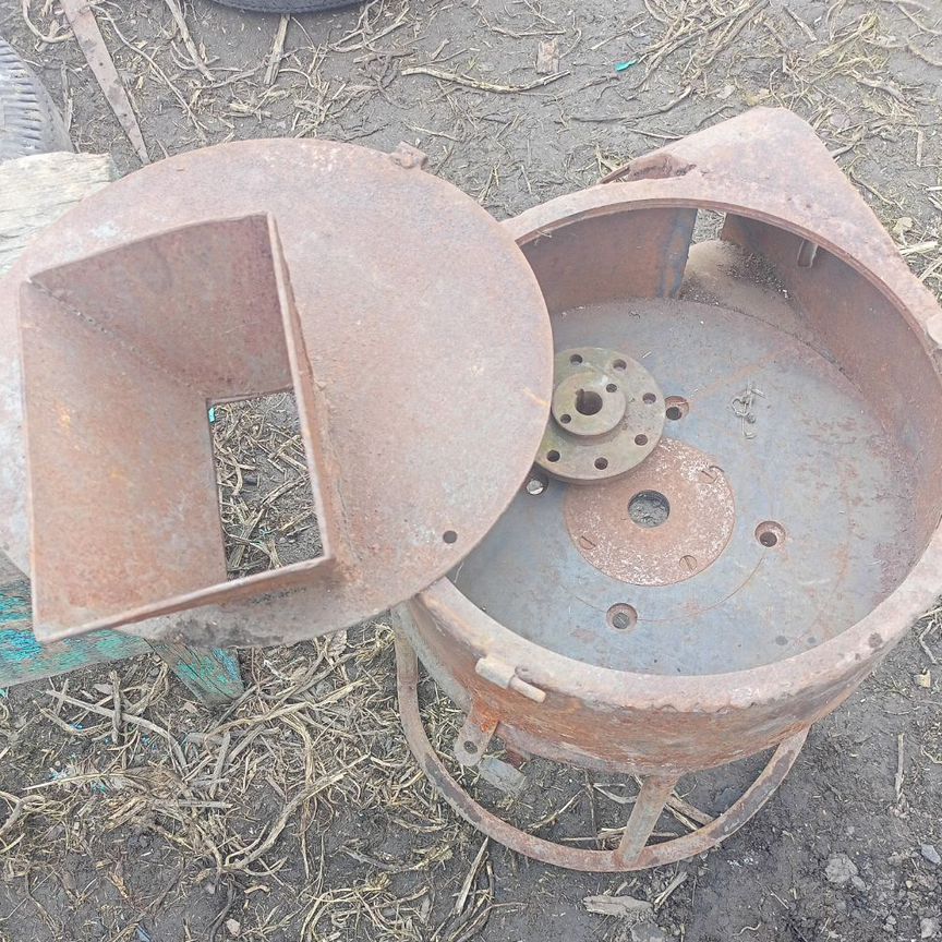 Зернодробилка