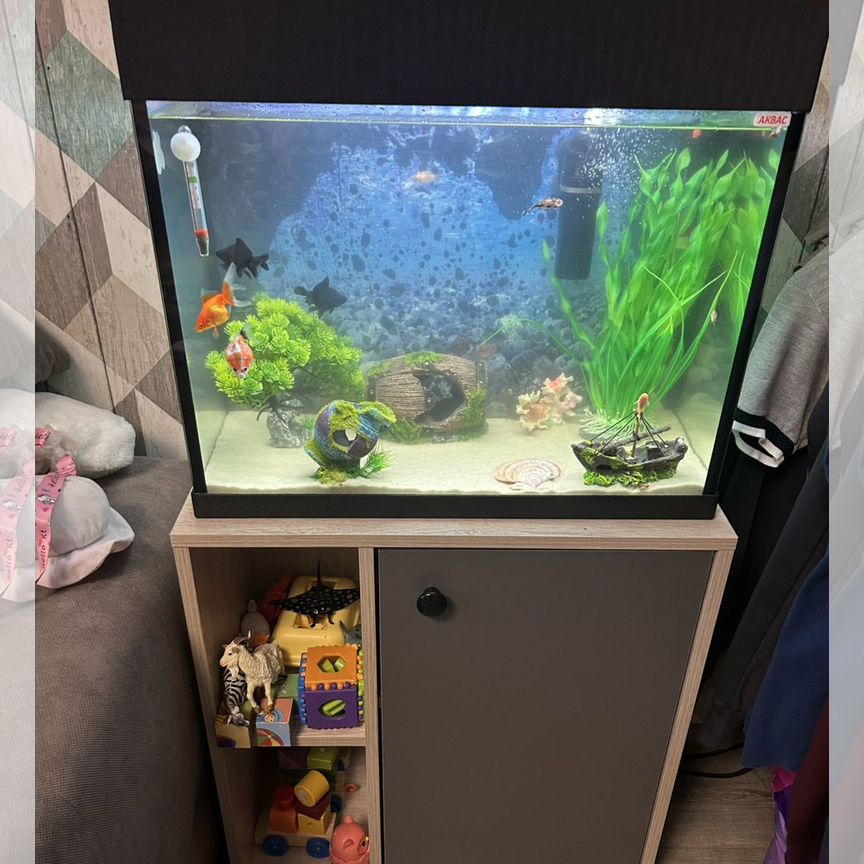 Аквариум 60 литров с тумбой
