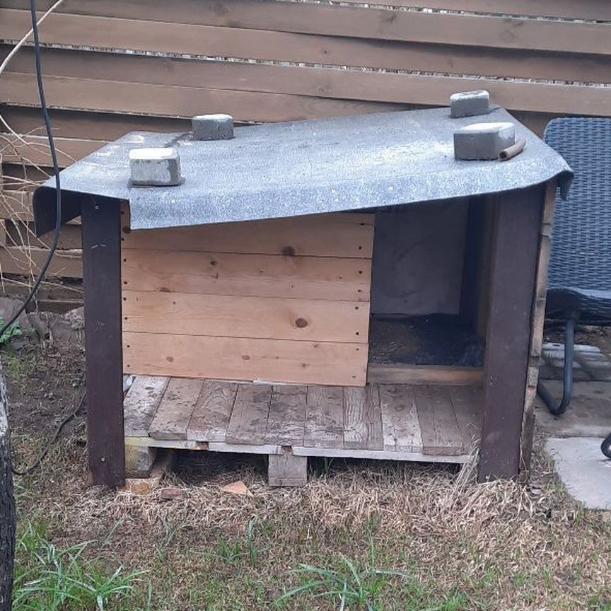 Будка для собаки