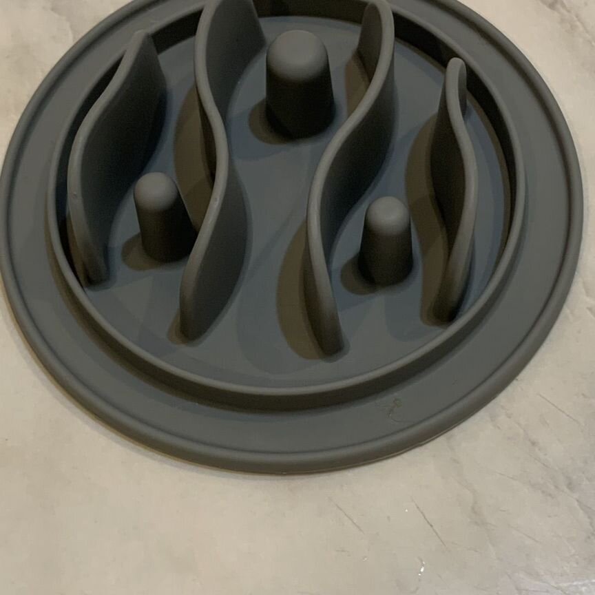 Тарелка для медленной еды для животных