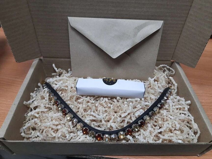 Налобник для лошади