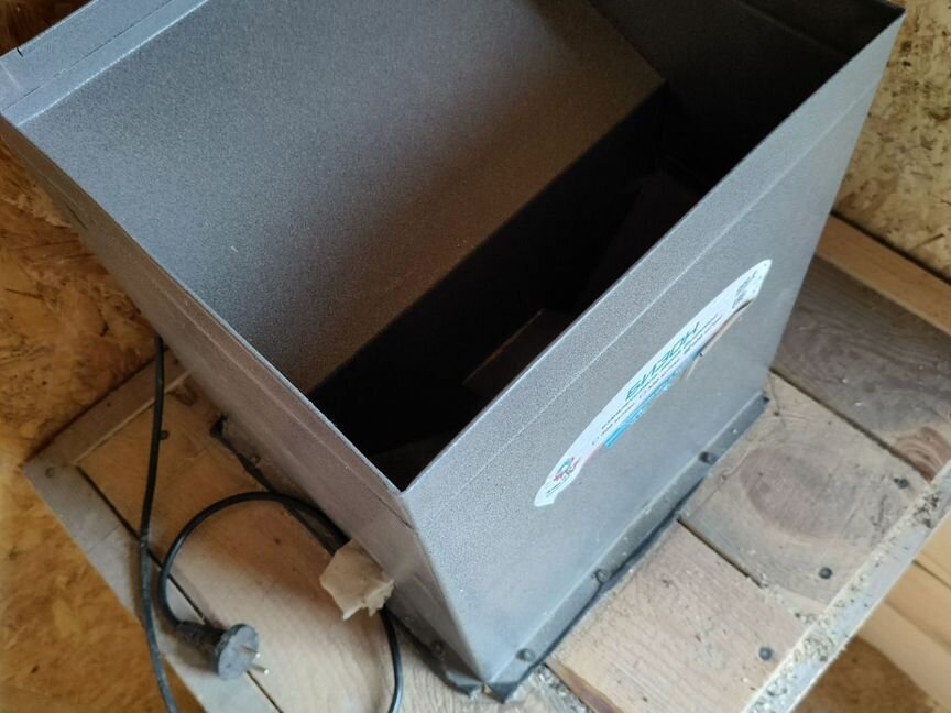 Зернодробилка б/у