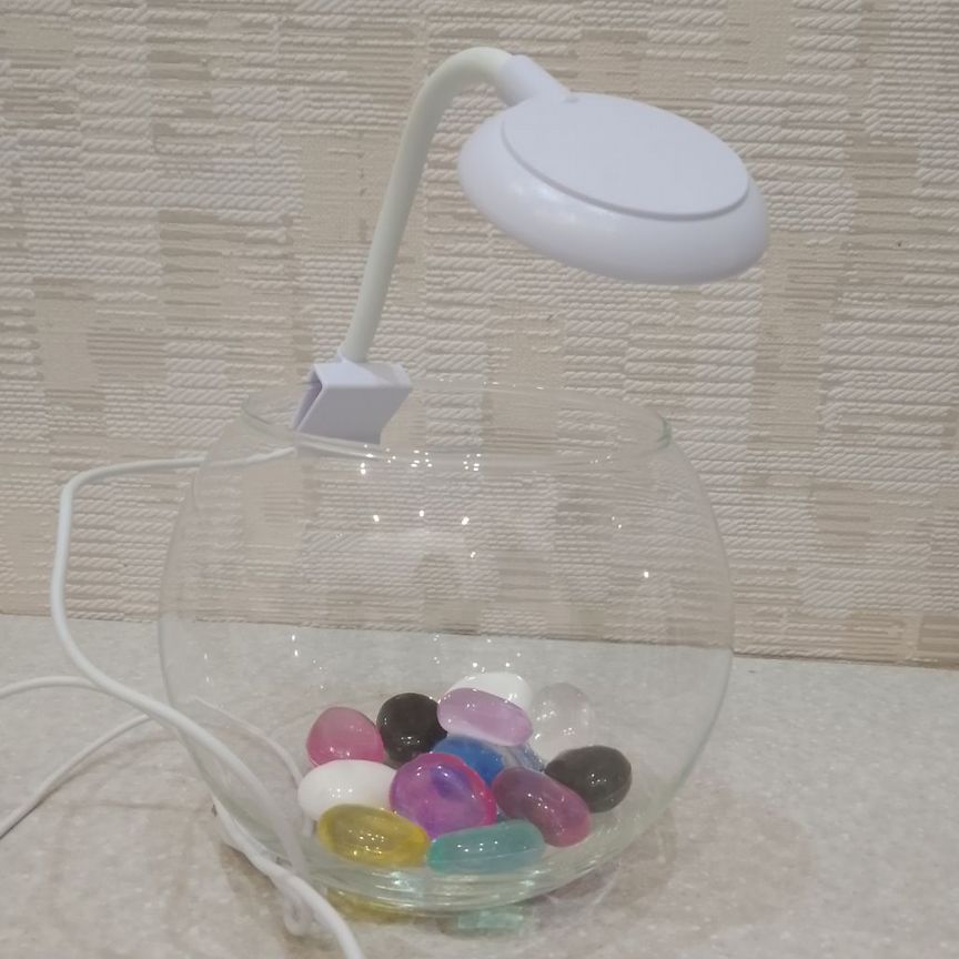 Аквариум с подсветкой