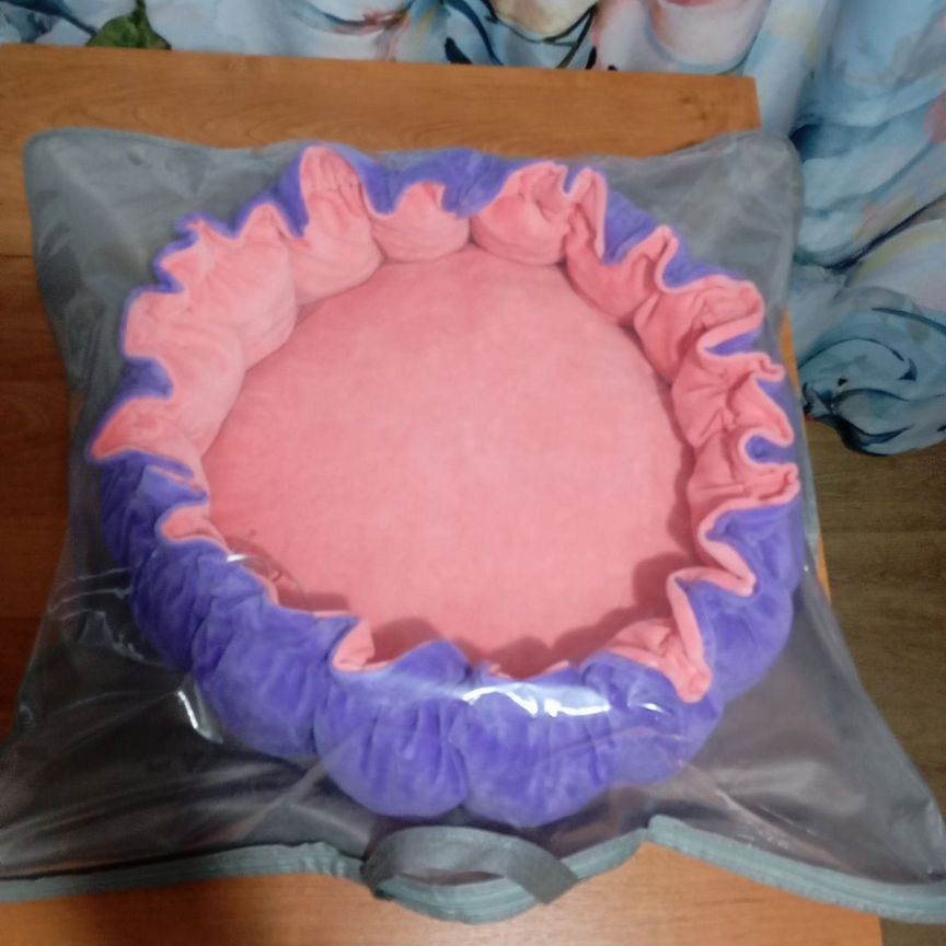 Лежанка для собак