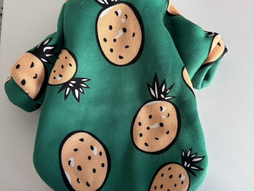 Кофточка для кота или собаки маленькая