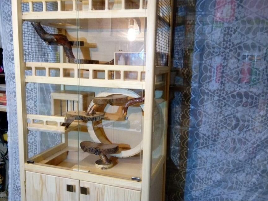 Клетка домик витрина для шиншиллы