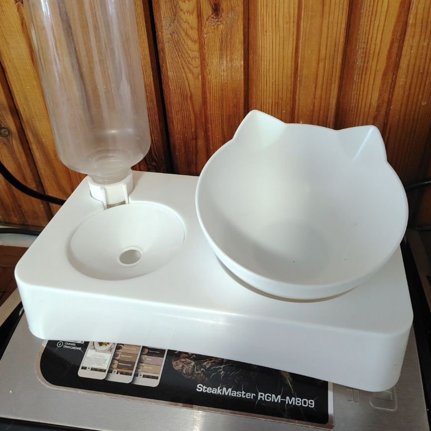 Тарелка и поилка для кота и собак