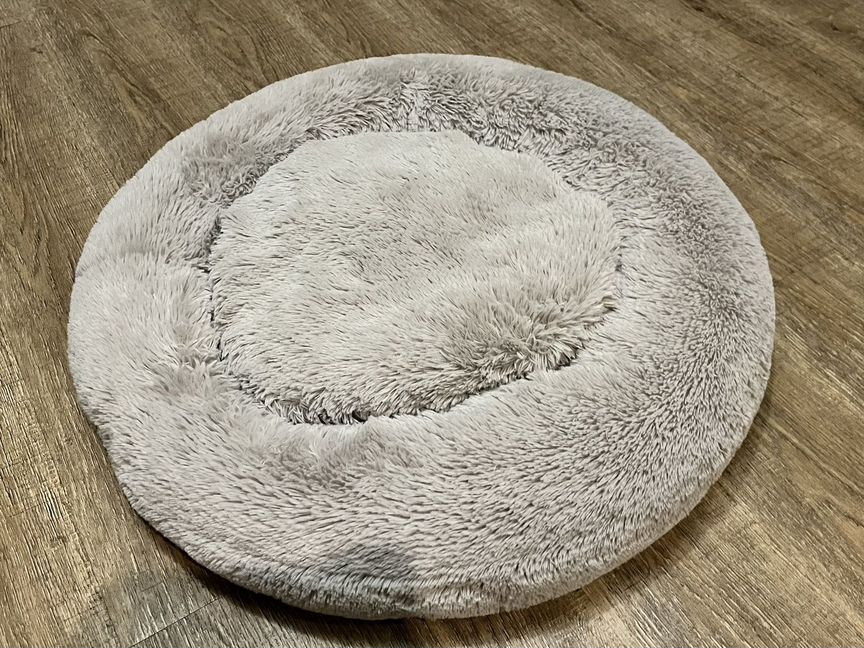 Лежанка для собак и кошек