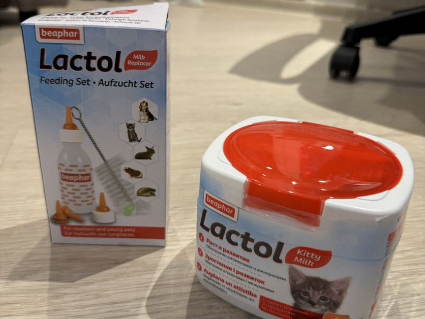 Lactol смесь для котят + бутылочка с насадками