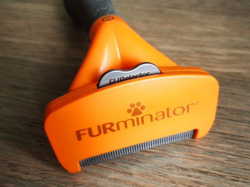 Щетка-триммер furminatorm для длинношерстных собак