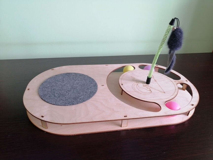 Игрушки для котят