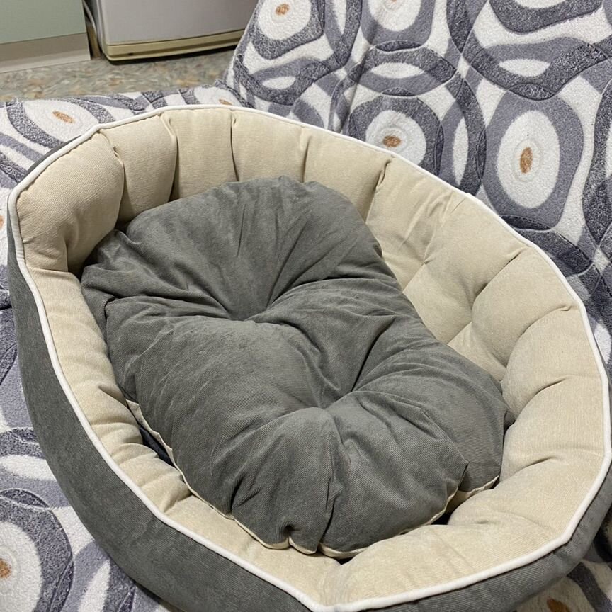 Лежанка для кошек и собак