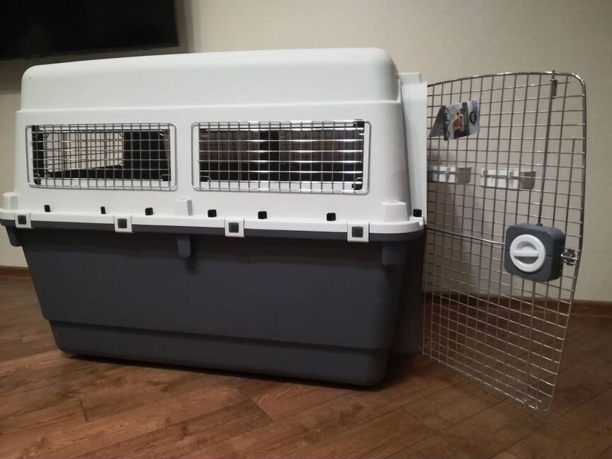 Переноска (авиабокс) для очень крупных собак