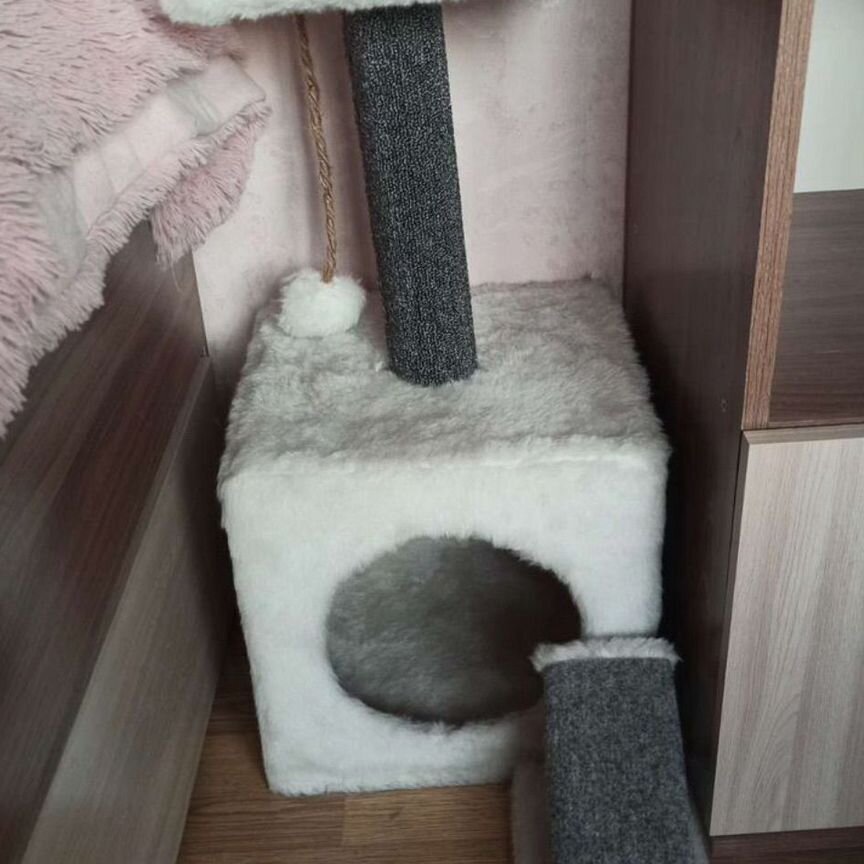 Домик для кошек с когтеточкой