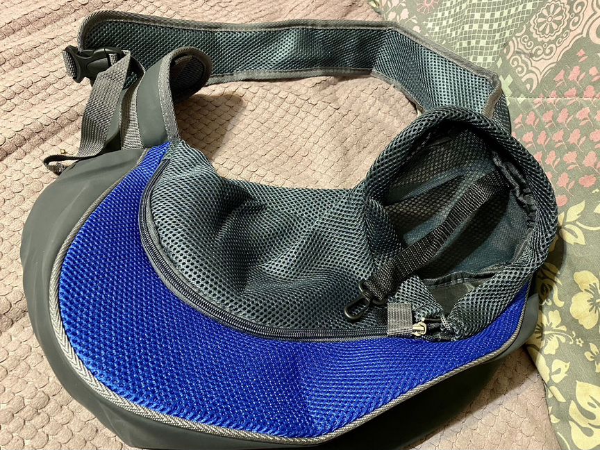 Сумка-переноска, слинг для маленьких собак