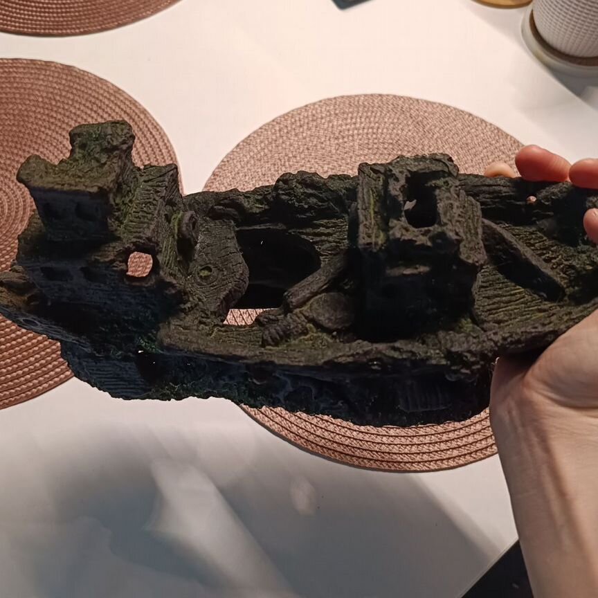 Декорации в аквариум