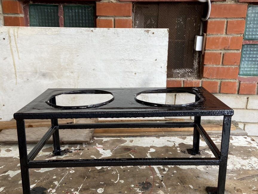 Подставка под миски для собаки