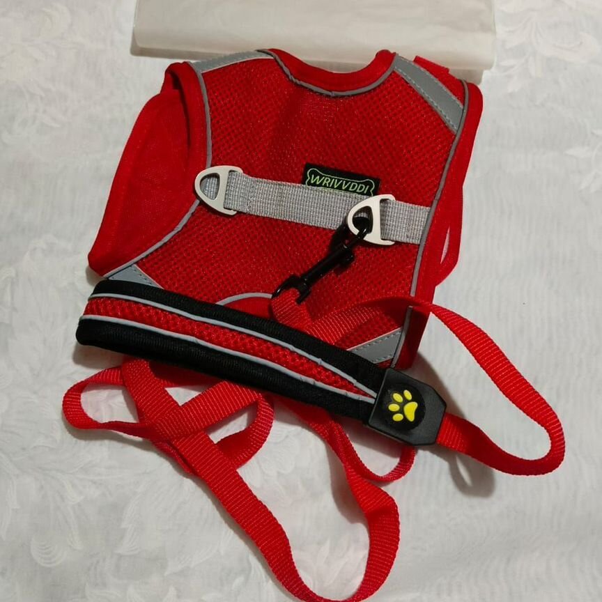 Шлейка жилет с поводком для кошки. Р-р (М)