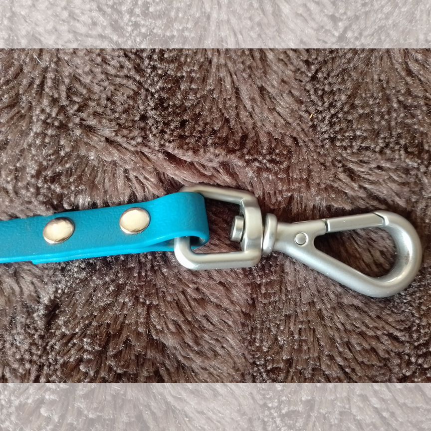 Поводок для небольшой собаки