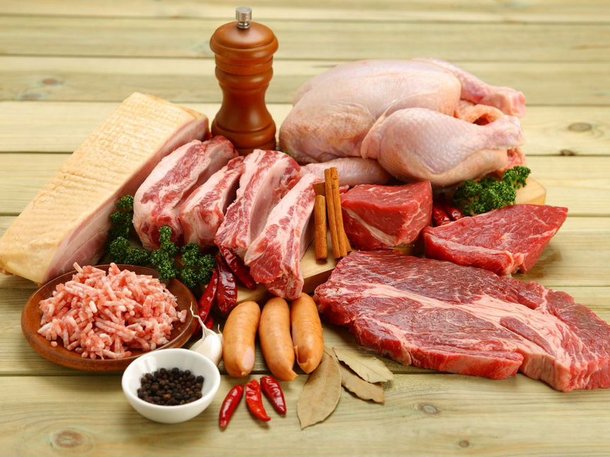 Колбаса, мясо на корм только от 100кг