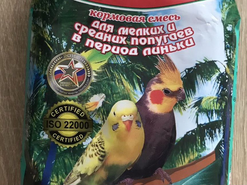 Корм для попугаев " вака"
