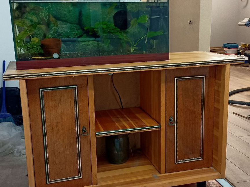 Аквариум - стол