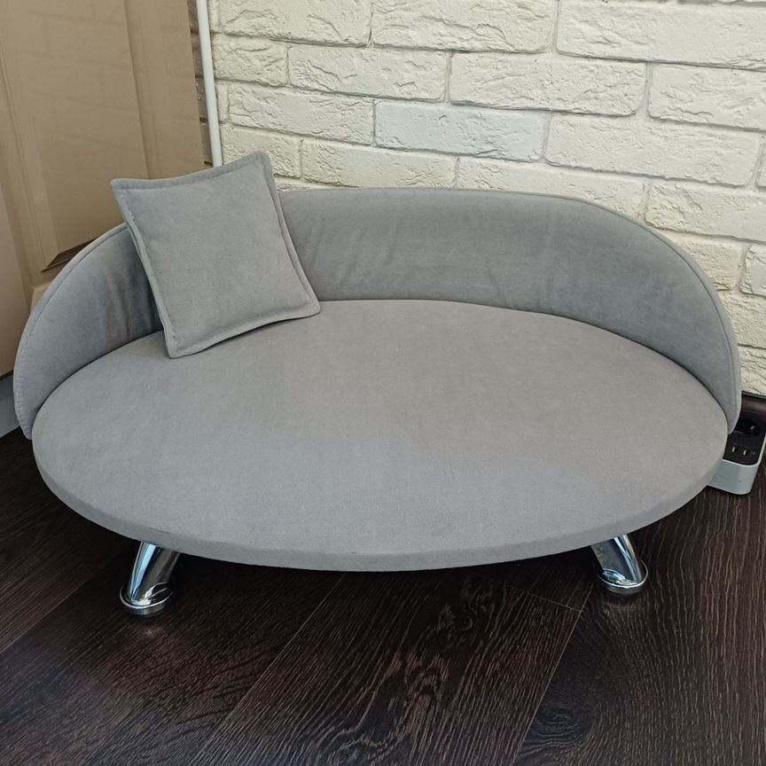 Диван для собак и кошек