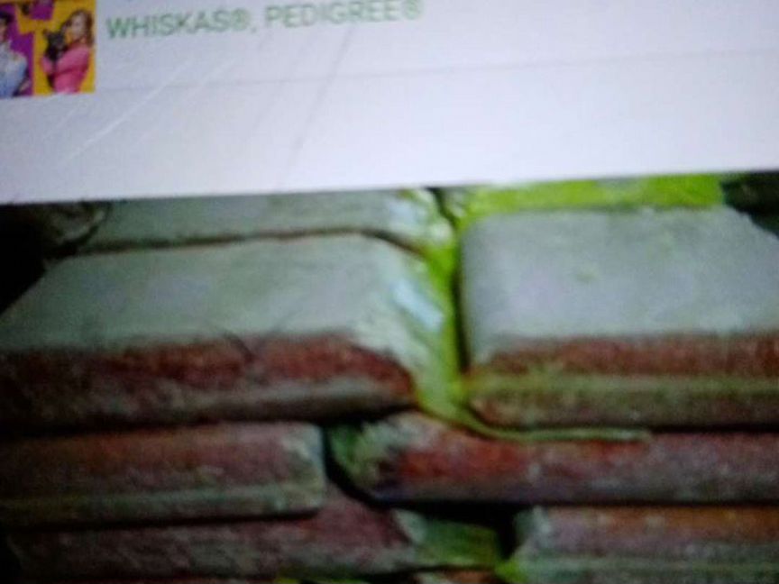 Рыбный фарш из голов хребтов плавников красной рыб