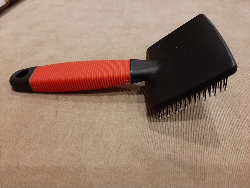 Расчестка и Дешеддер /фурминатор Foolee для кошек