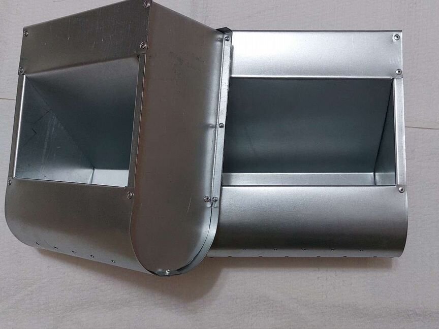 Бункерная кормушка для кроликов