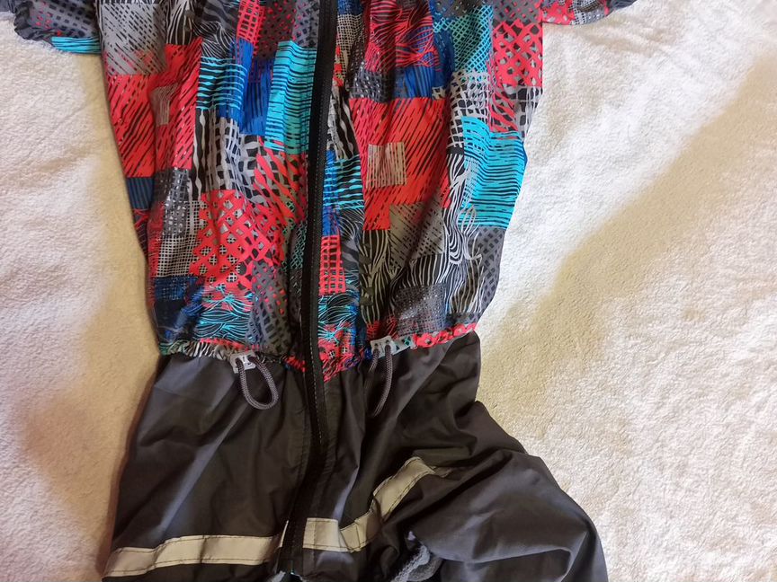 Продам комбинезон для крупной собаки