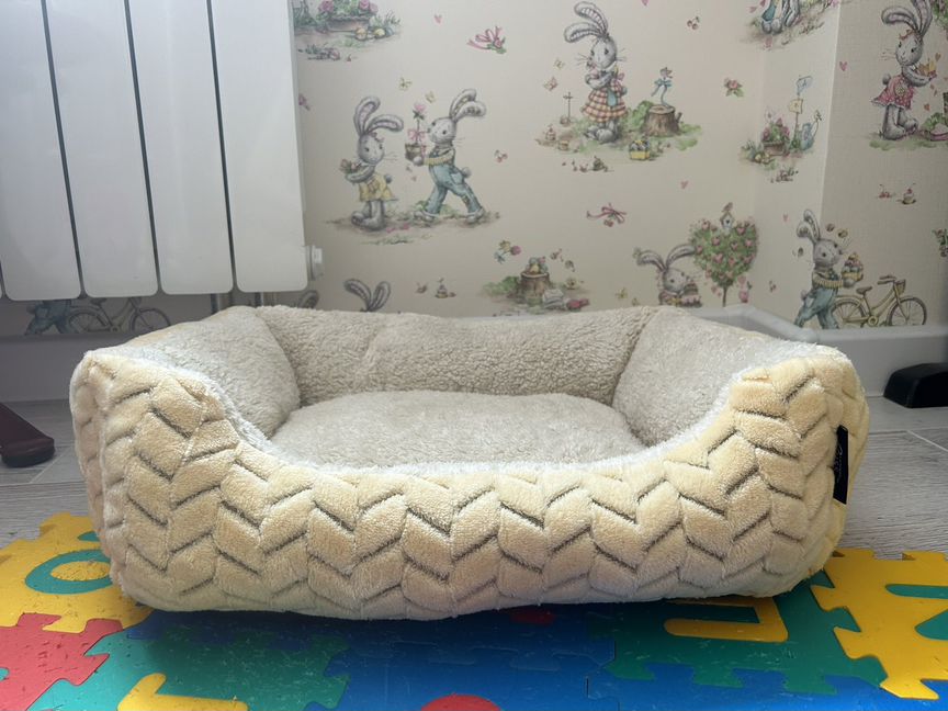 Лежанка подстилка для котов и маленьких собак