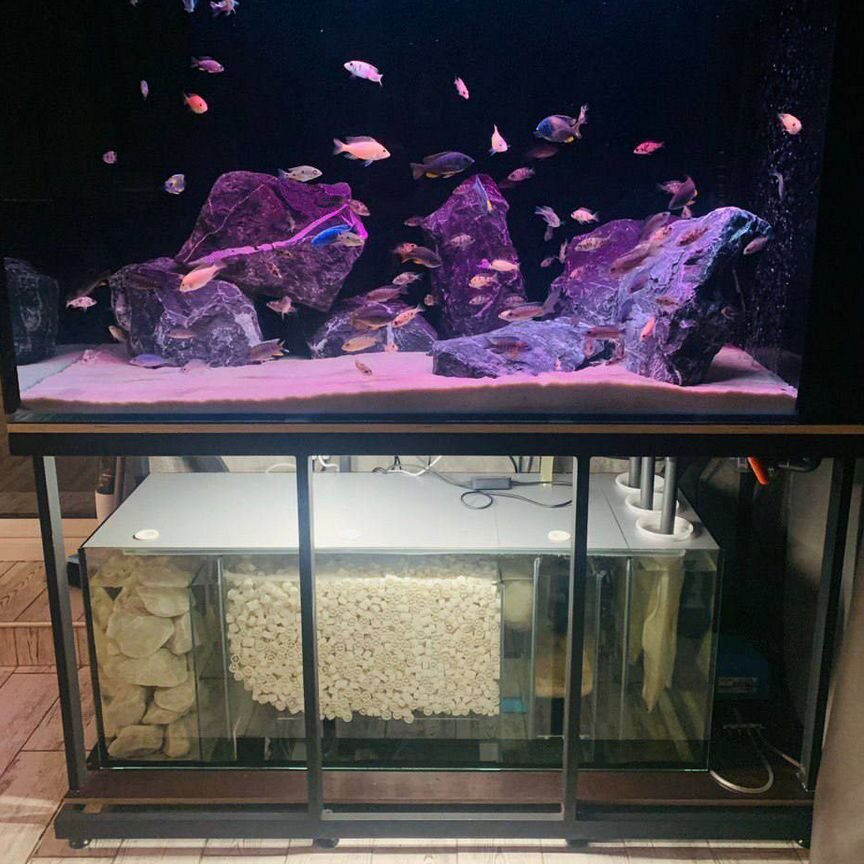 Аквариум с тумбой 620 литров