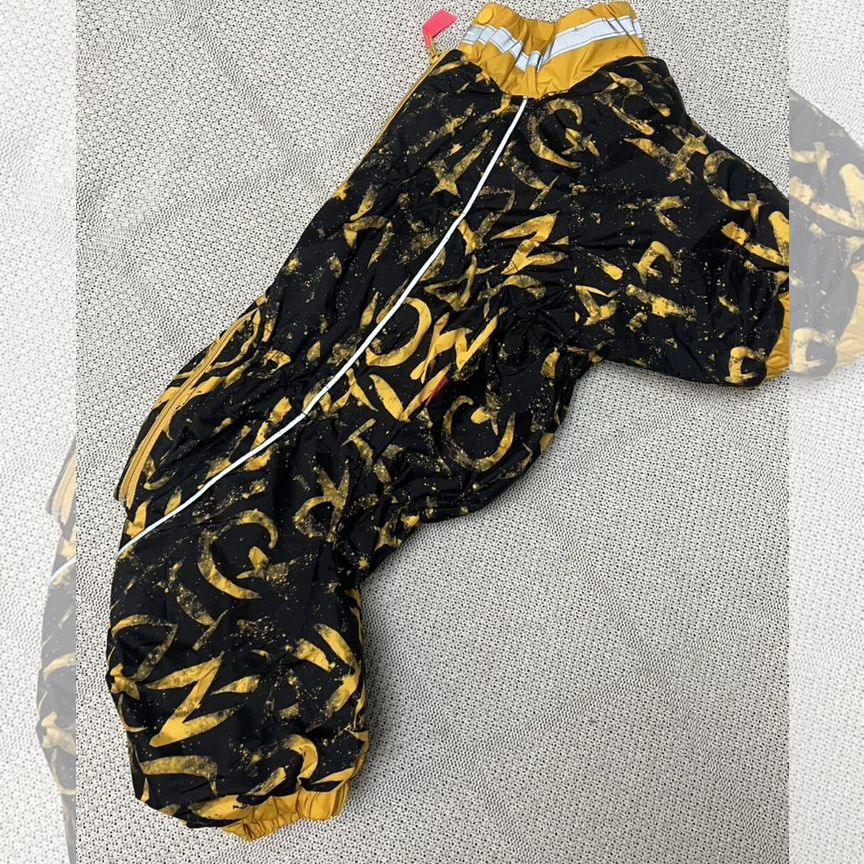 Зимний комбинезон для собак