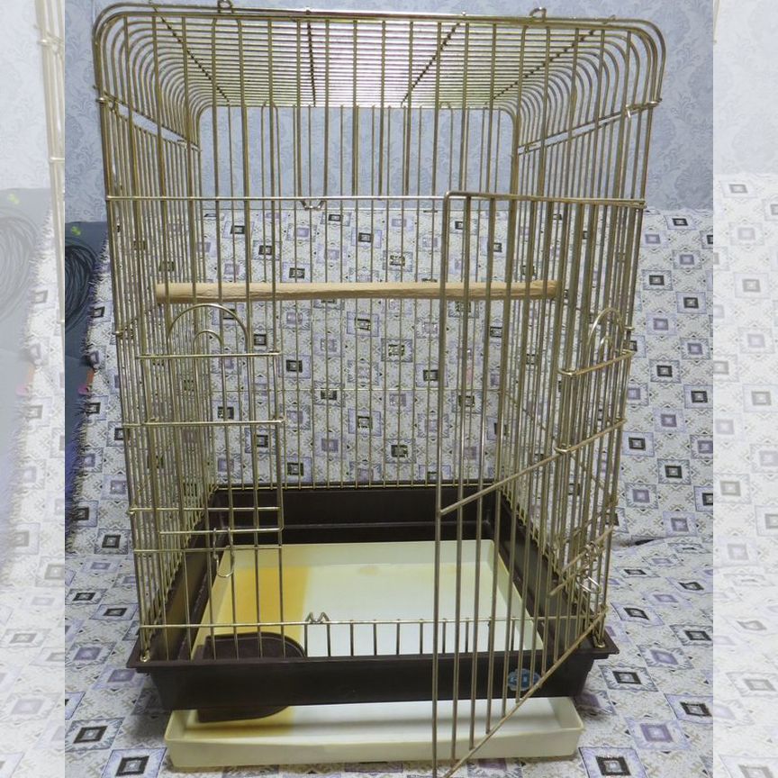 Большие клетки для попугаев бу