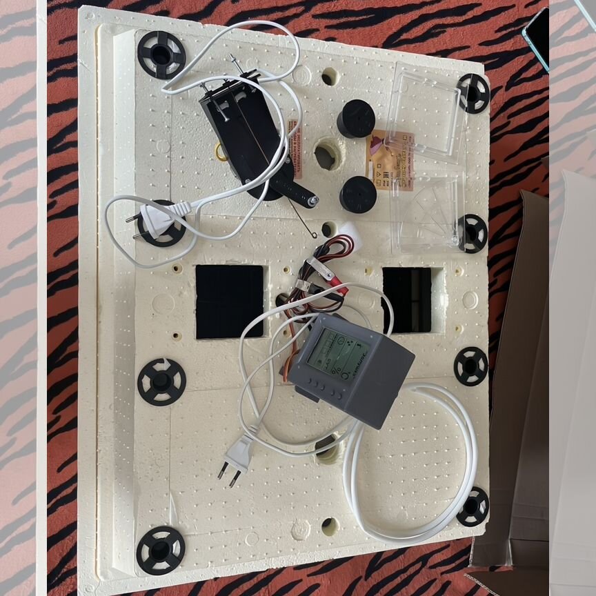 Инкубатор для яиц автоматический