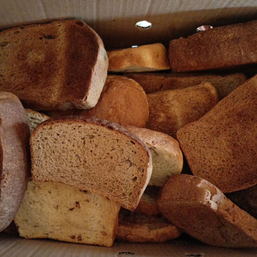 Продам сухари на корм животным